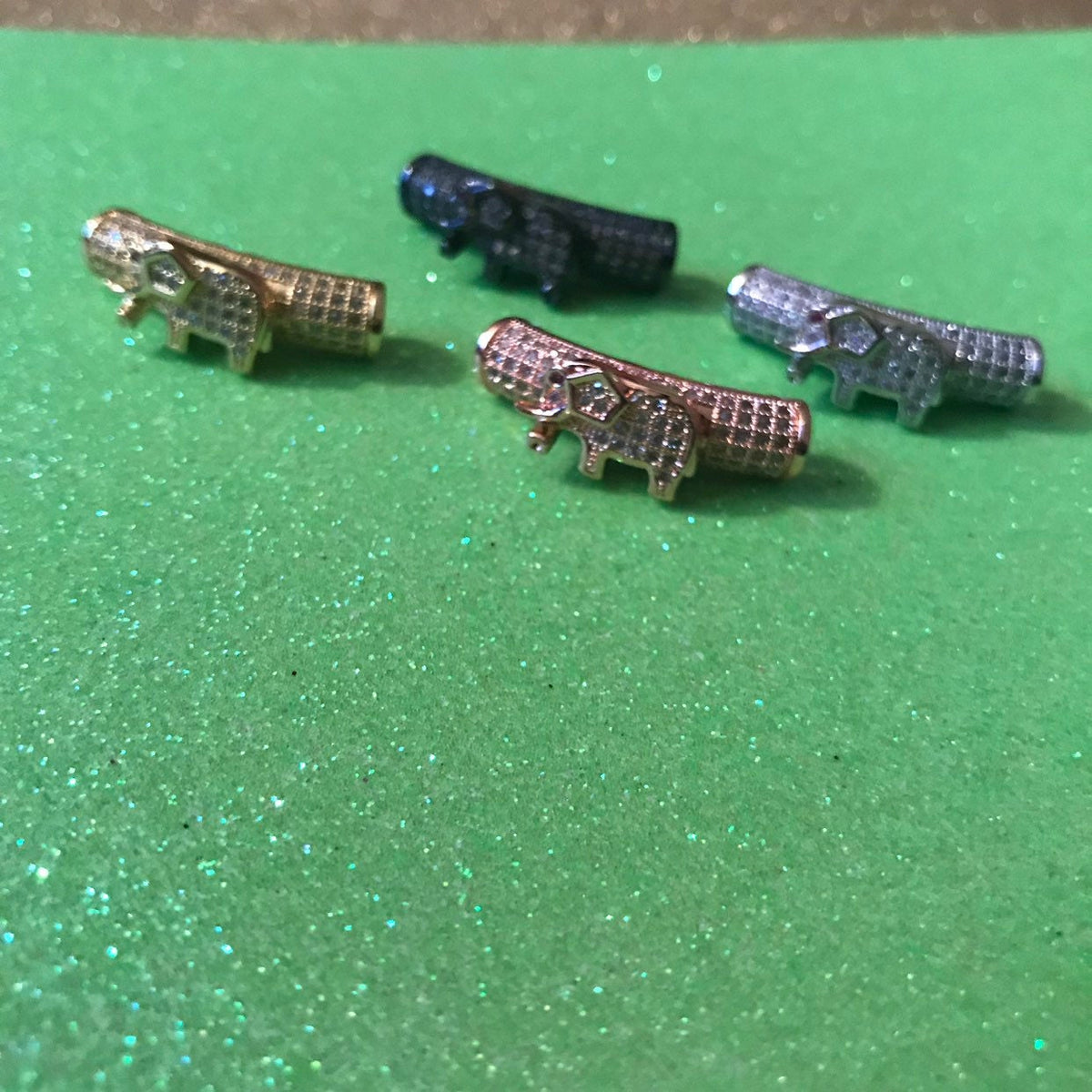 Elephant bars. – Royalty and Beads